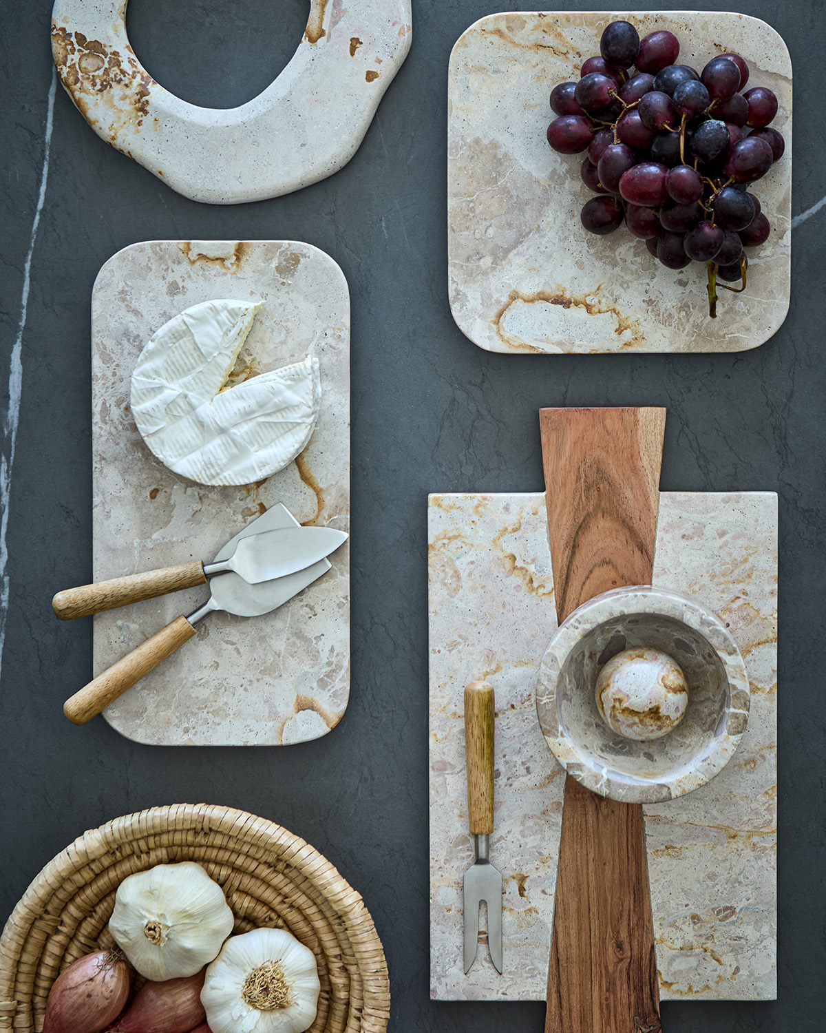 Thyme fat beige – Rustikt och stilrent fat i marmor | Affari of Sweden